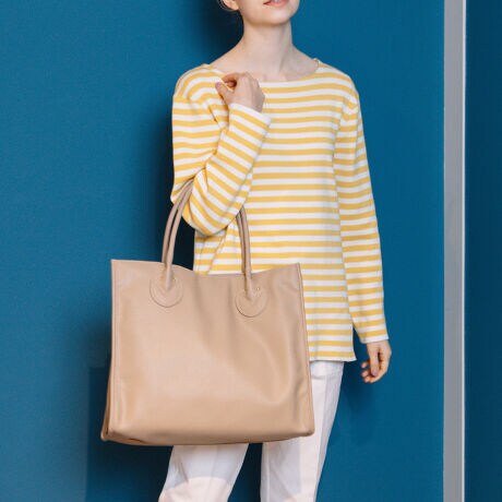 【A4ファイル対応】カシュカシュ cachecache / 丸手根革スクエアトートバッグ | カシュカシュ(cache cache) | ファッション通販 マルイウェブチャネル[CB002 ...