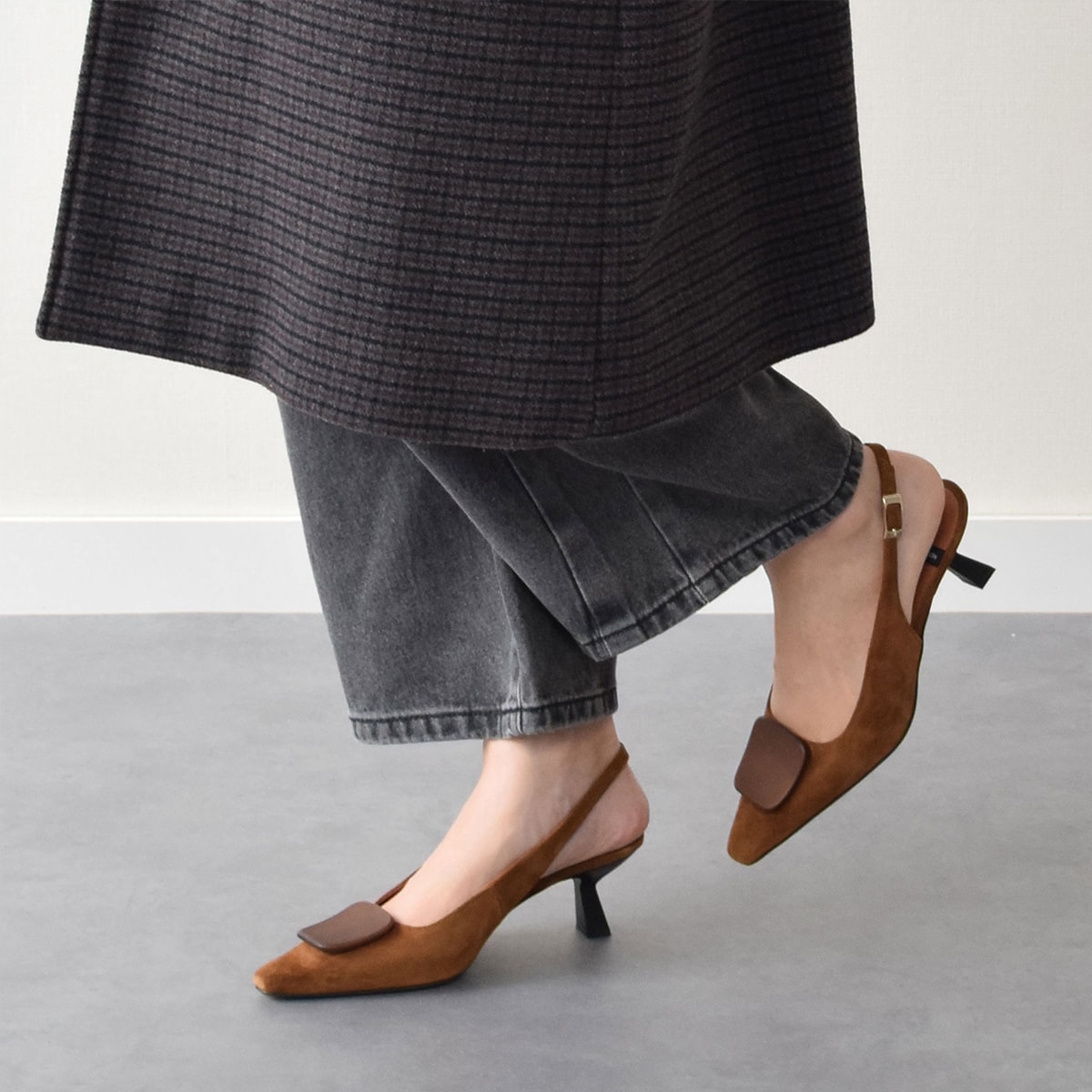 FABIO RUSCONI◇6.5cmヒール◇ポインテッドトウバックバンド FABIO RUSCONI◇6.5cmヒール◇ポインテッドトウバックバンド