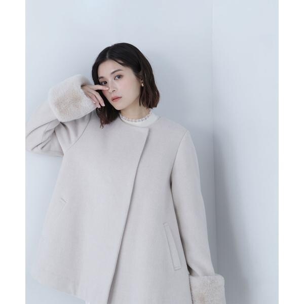 フェイクファースリーブハーフコート 24AW | ナチュラル フェイクファースリーブハーフコート 24AW | ナチュラル