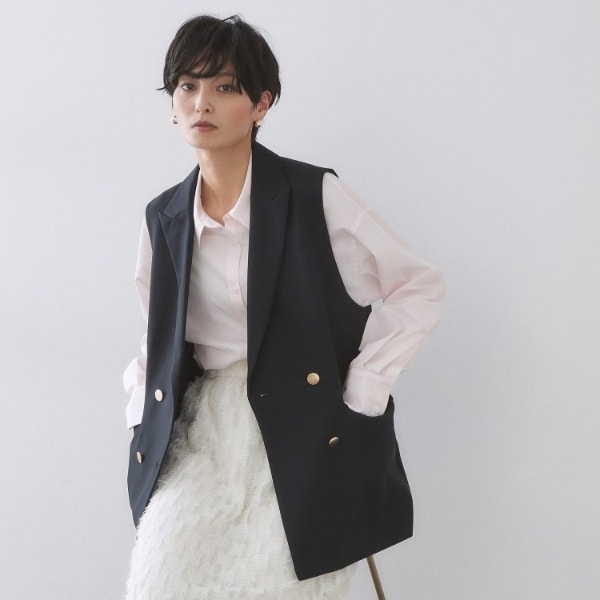 ノーカラーVネックジレ【洗濯機洗い可】 | オペークドットクリップ