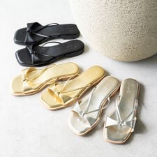 【23春夏新作】デザインスクエアトゥサンダル(0525) | ラウナレア(Launa lea) | 0525 | ファッション通販 マルイ ...