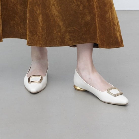 25秋冬新作】5cmヒールミニゴールドモチーフパンプス(0610