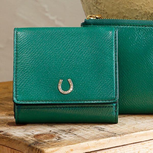 Cheval シュヴァル 外BOX二つ折財布 | エアリスト(airlist) | マルイ