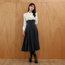 コルセットドッキングフリルボウタイワンピース | チーク(Cheek) | マルイウェブチャネル