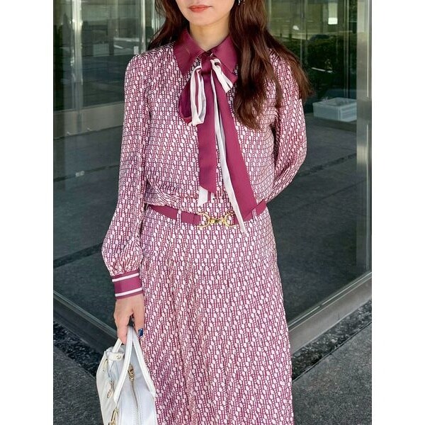 大きいサイズのレディース】サテン楊柳ドットブラウス＆エメラルド