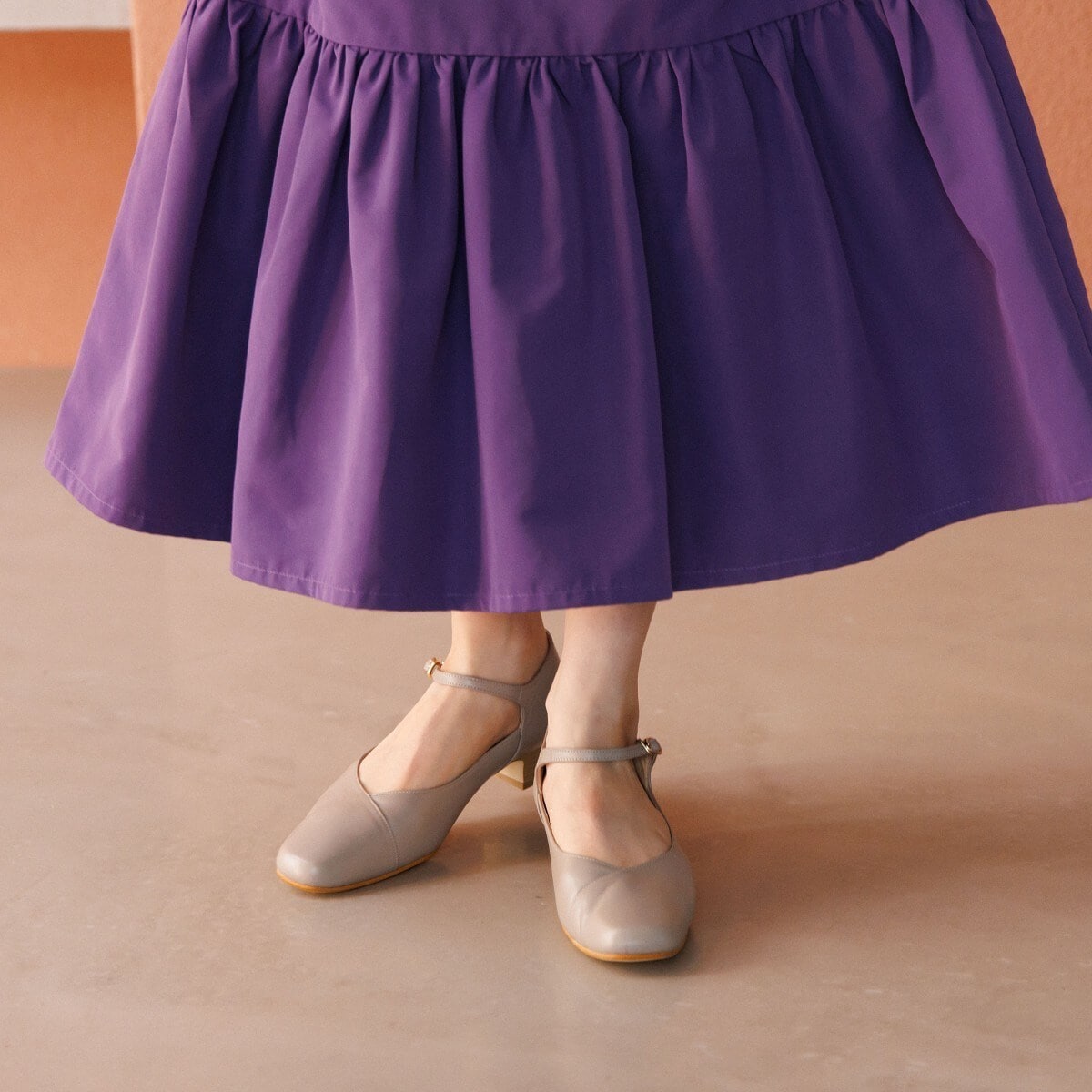 シルエットがきれい◇【25秋冬新作】ポインテッドトゥバックストラップ