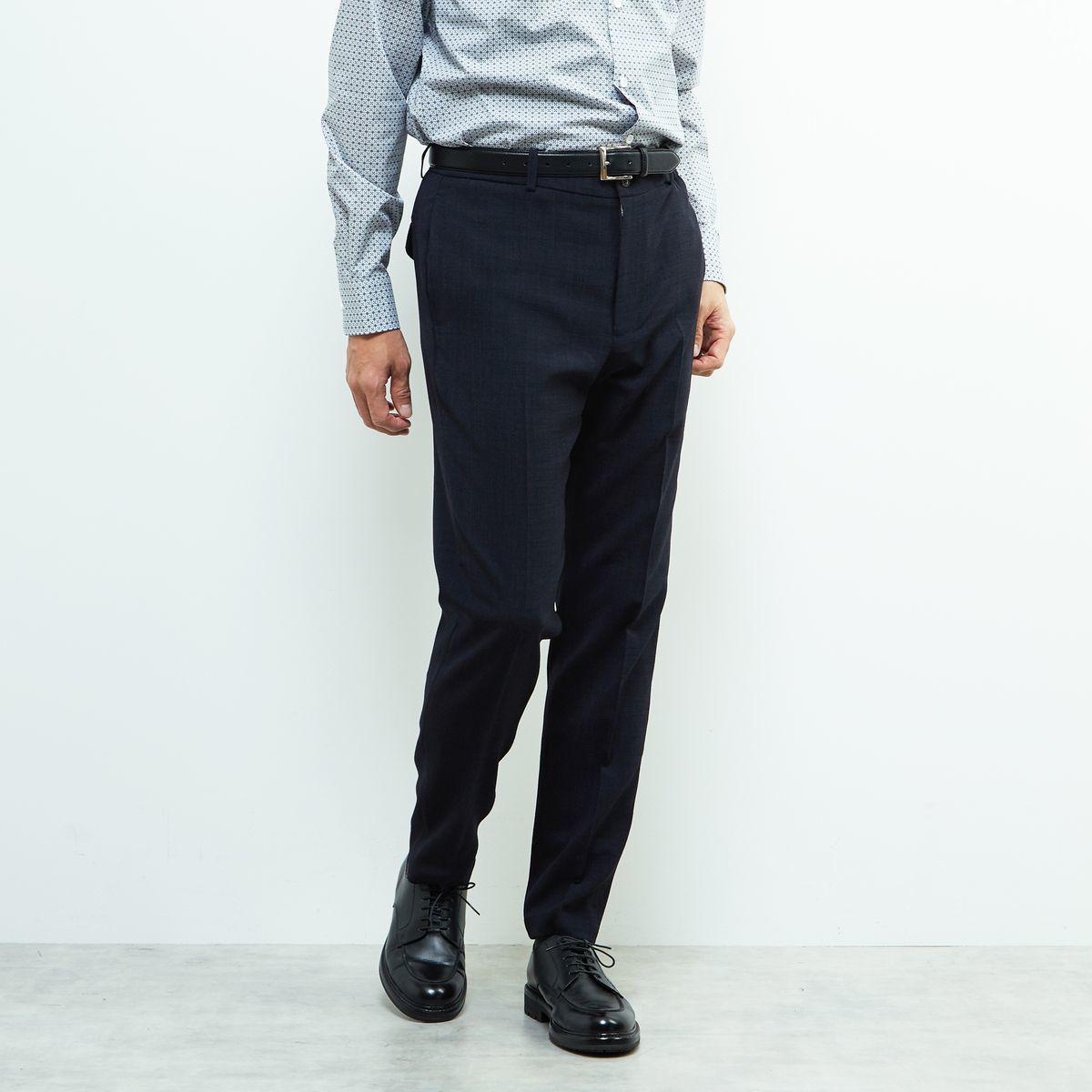 エクストレッチトラベストクリースステッチ入りイージーテーパード