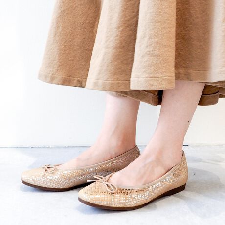 [24秋冬新色あり]撥水│バレエシューズ | サヴァサヴァ(cavacava) | マルイウェブチャネル