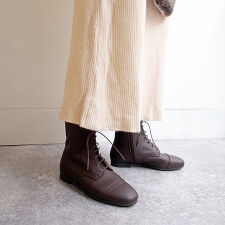 カップインソールの厚みがうれしい【防水】レースアップブーツ | ENあしながおじさん(ENashinagaojisan) | 5360437 ...