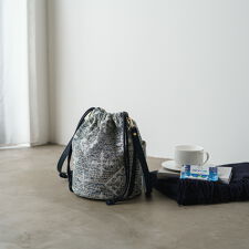 ＜SALE＞ツイード巾着ショルダーバッグ（CE-1197） | ラシット(russet) | マルイウェブチャネル