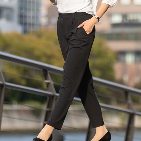 〈洗える〉ビジネス・セレモニーに！機能性テーパードパンツ | リリヤーノ(RIRIYANO) | 2506-522019 | ファッション通販 ...