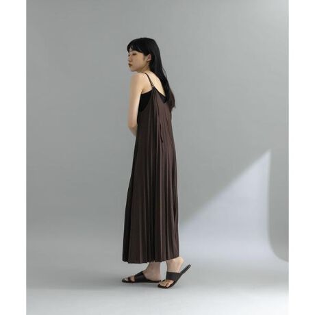 『WEB限定』2WAYプリーツキャミワンピース | KBF | マルイウェブチャネル